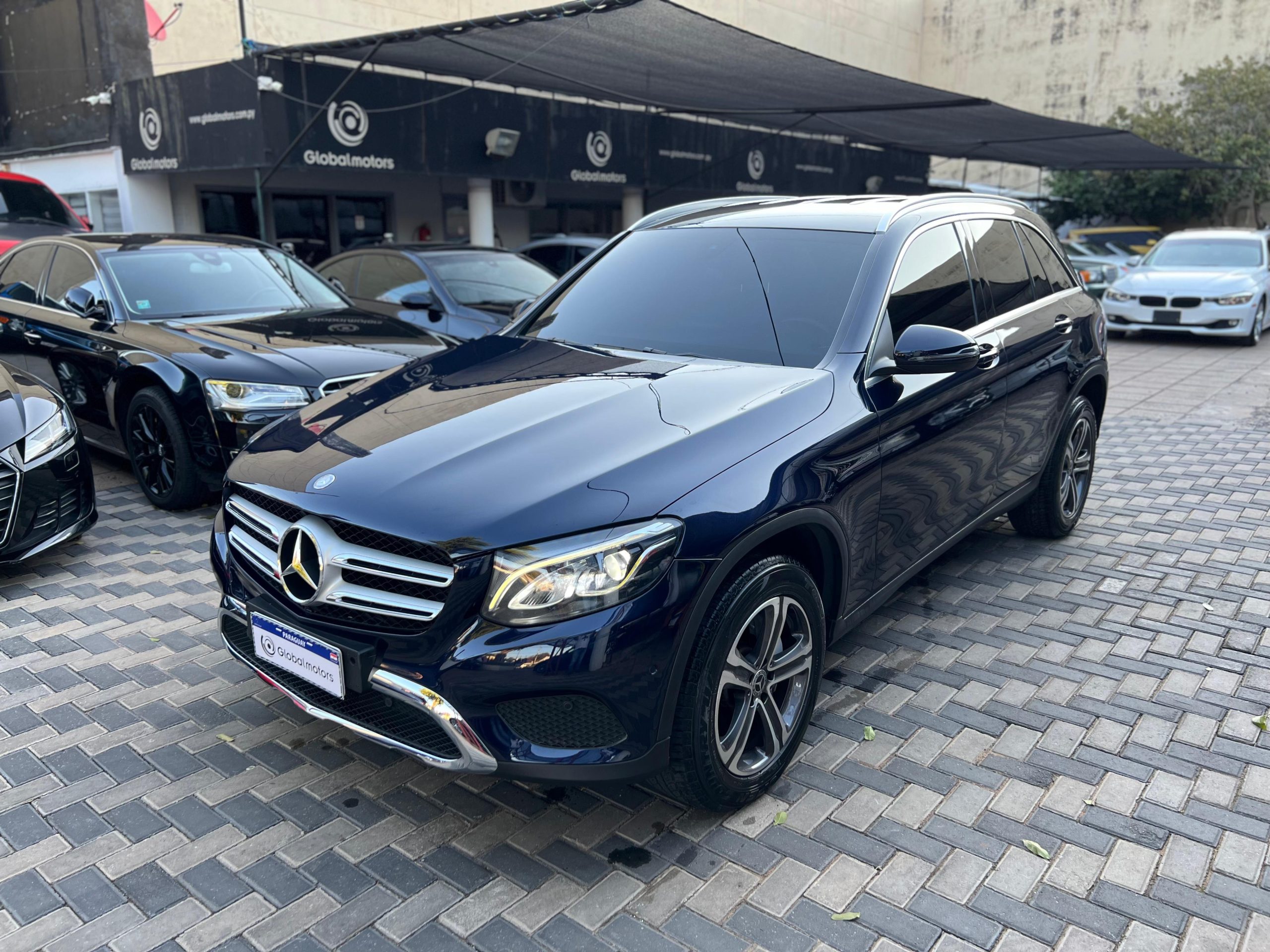 Mercedes GLC 220 d 4matic 2017 • Globalmotors • Automotora, Asunción de ...